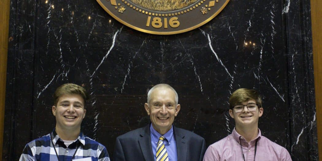 Student pages visit Rep. Thompson at the Statehouse - WYRZ.org
