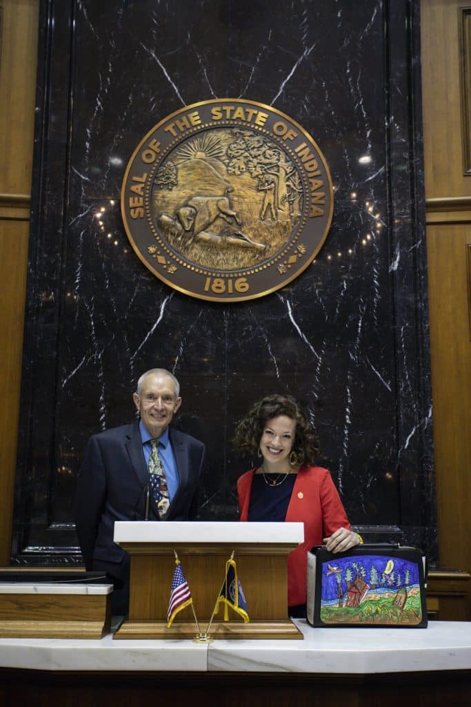 Student pages visit Rep. Thompson at the Statehouse - WYRZ.org
